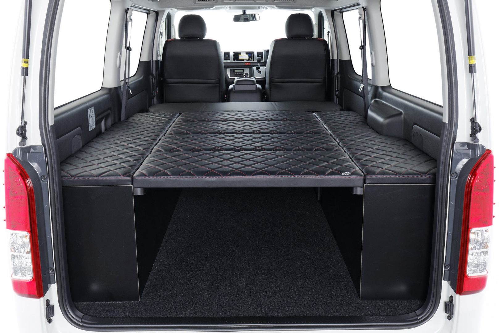 ベッドキットTYPE2 標準ボディ用 カーゴ専用(座面ボックス収納式) | HEARTS | ハーツ 公式サイト