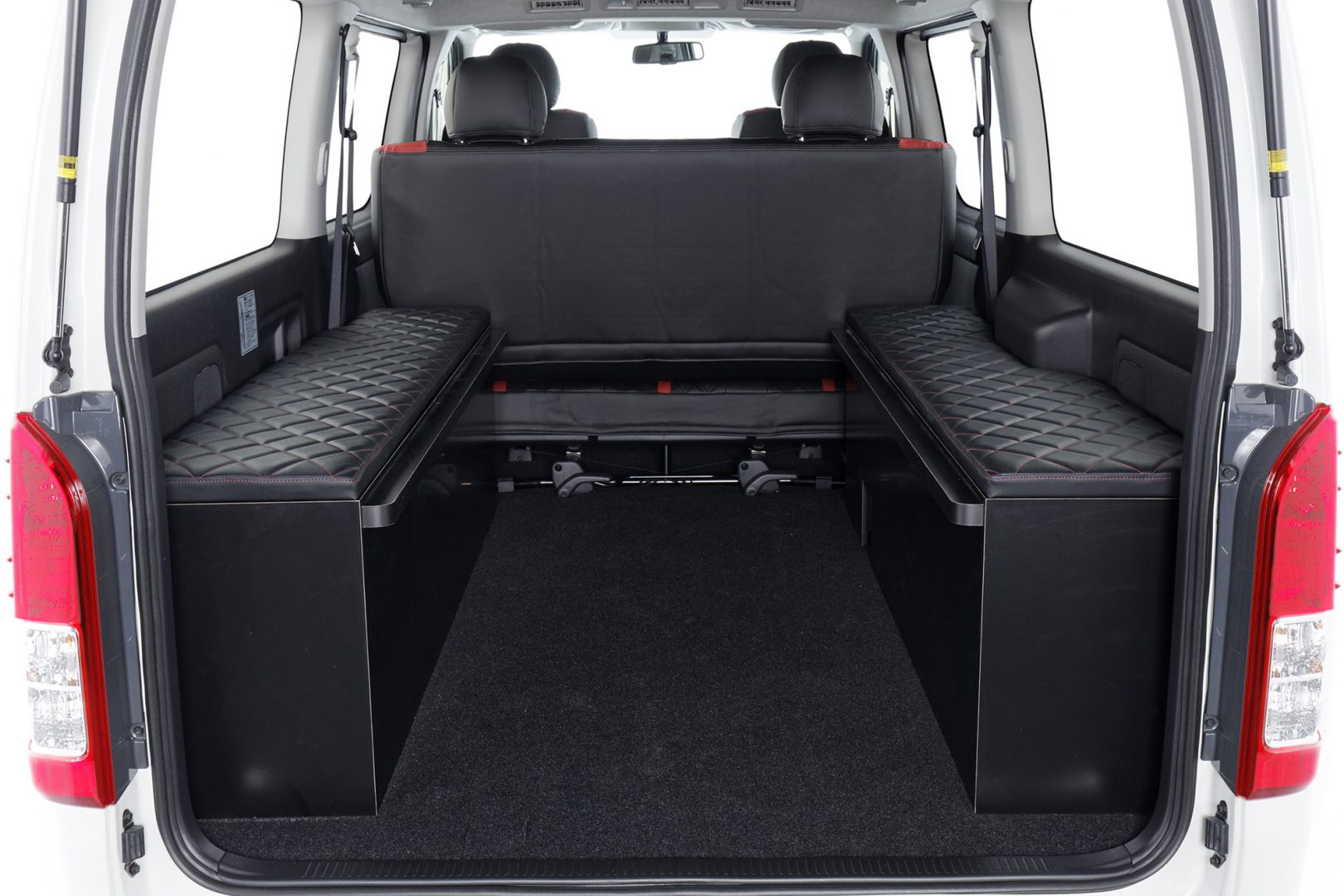 ベッドキットTYPE2 標準ボディ用 カーゴ専用(座面ボックス収納式) | HEARTS | ハーツ 公式サイト